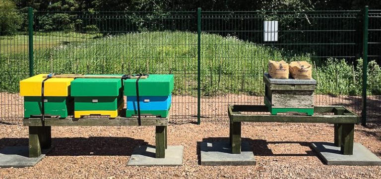 The ultimate hive stand?